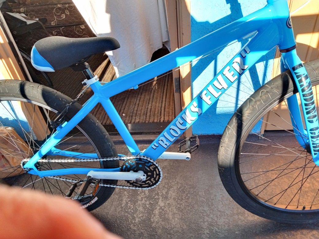 Blocks Flyer Landing Gear Bike for Sale in Los Angeles, CA - OfferUp