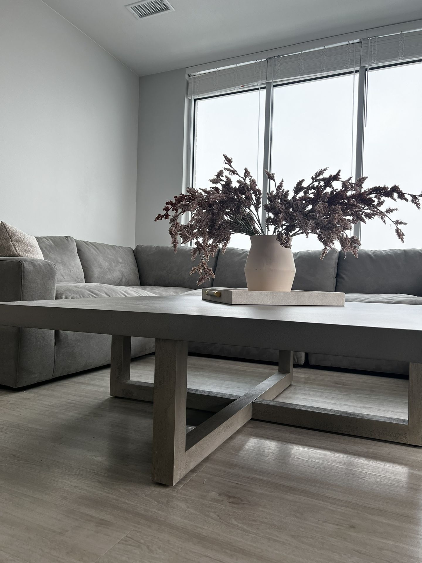 5 pc Modular Sectional & Coffee Table for Sale in Colorado Springs, CO ...