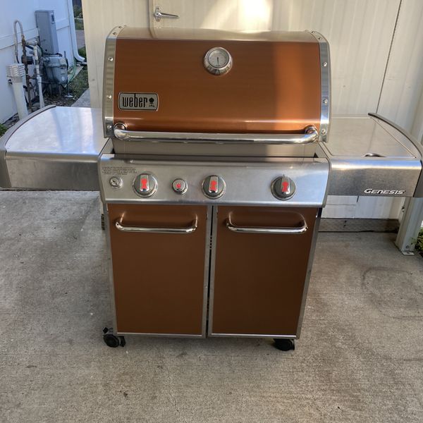 Weber Genesis S 330 Propane Gas Grill. for Sale in Sunnyvale, CA - OfferUp