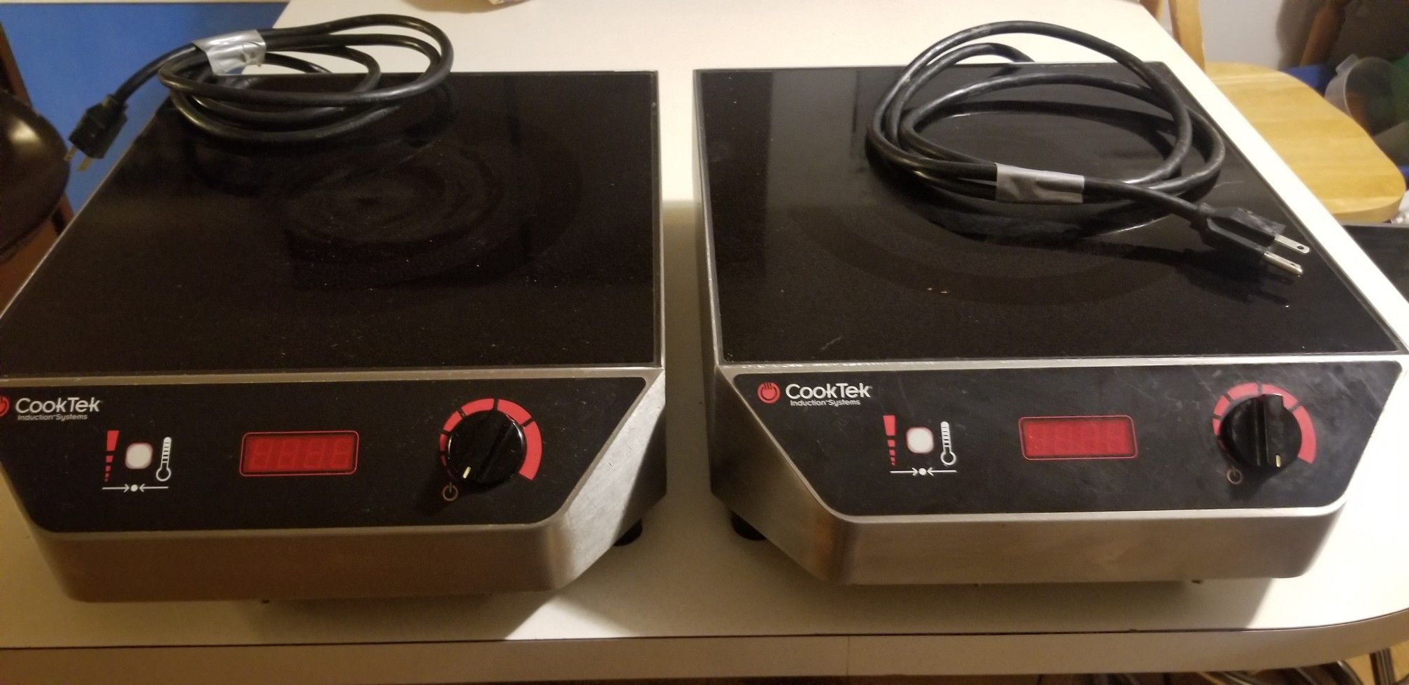 CookTek MC1800 Countertop Commercial Induction Cooktop w/ (1) Burner ...