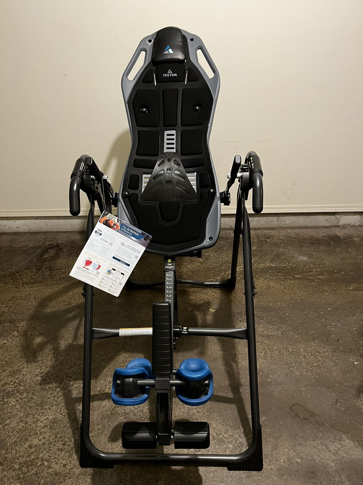 Teeter FitSpine X2 Inversion Table for Sale in Issaquah, WA - OfferUp