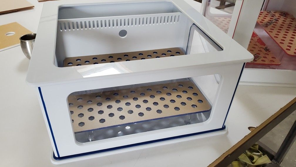 20x20x10 Pvc Reef Ready Frag Tank With Racks, Coast To Coast Overflow ...