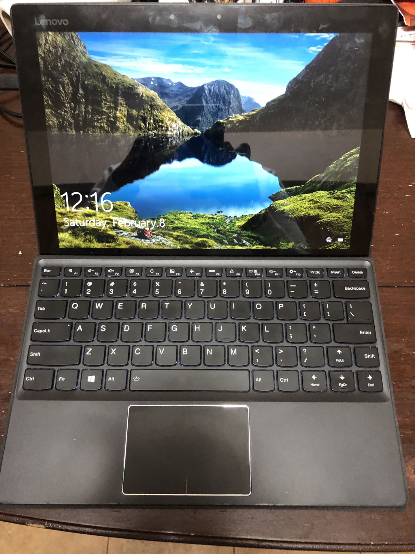 Lenovo MIIX 720 -121KB Processor Intel(R) Core(TM) i7-7500U CPU @ 2 ...