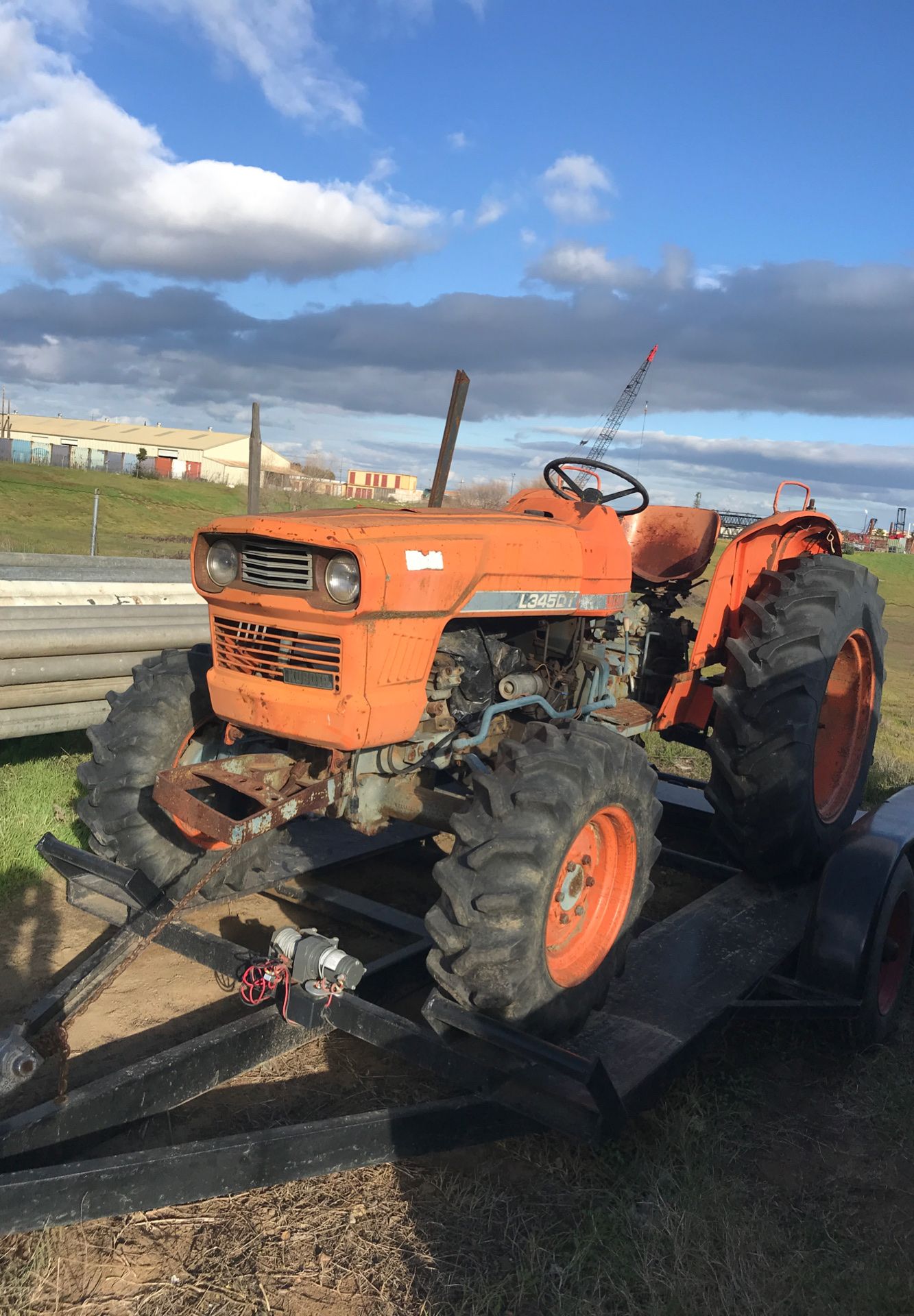 Tractor Kabota L345Dt for Sale in Oakley, CA - OfferUp