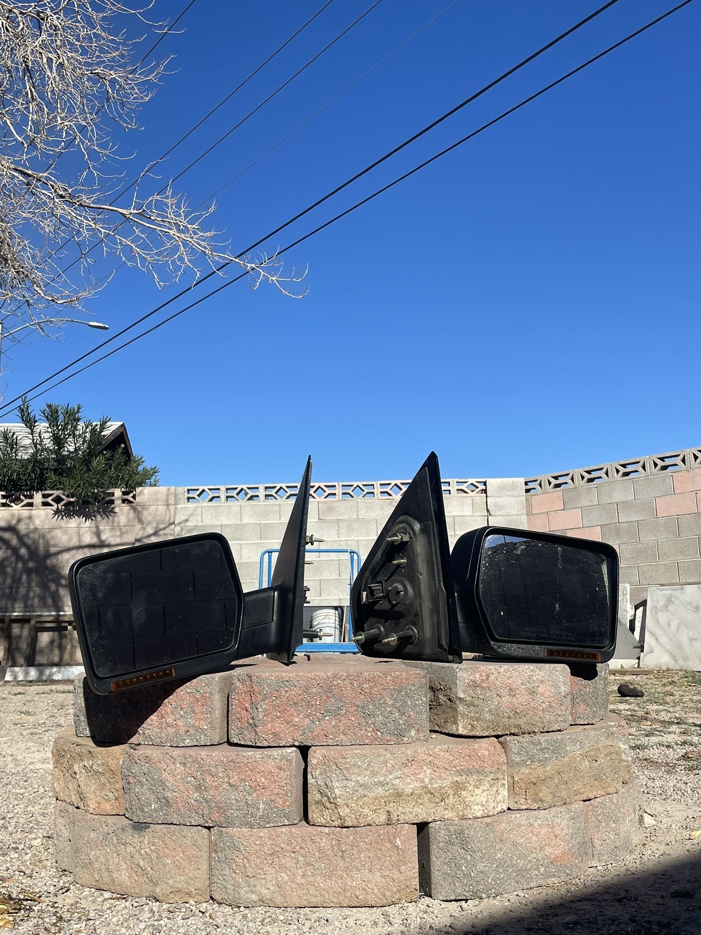 Ford F-150 Side Mirrors With Blinker for Sale in Las Vegas, NV - OfferUp