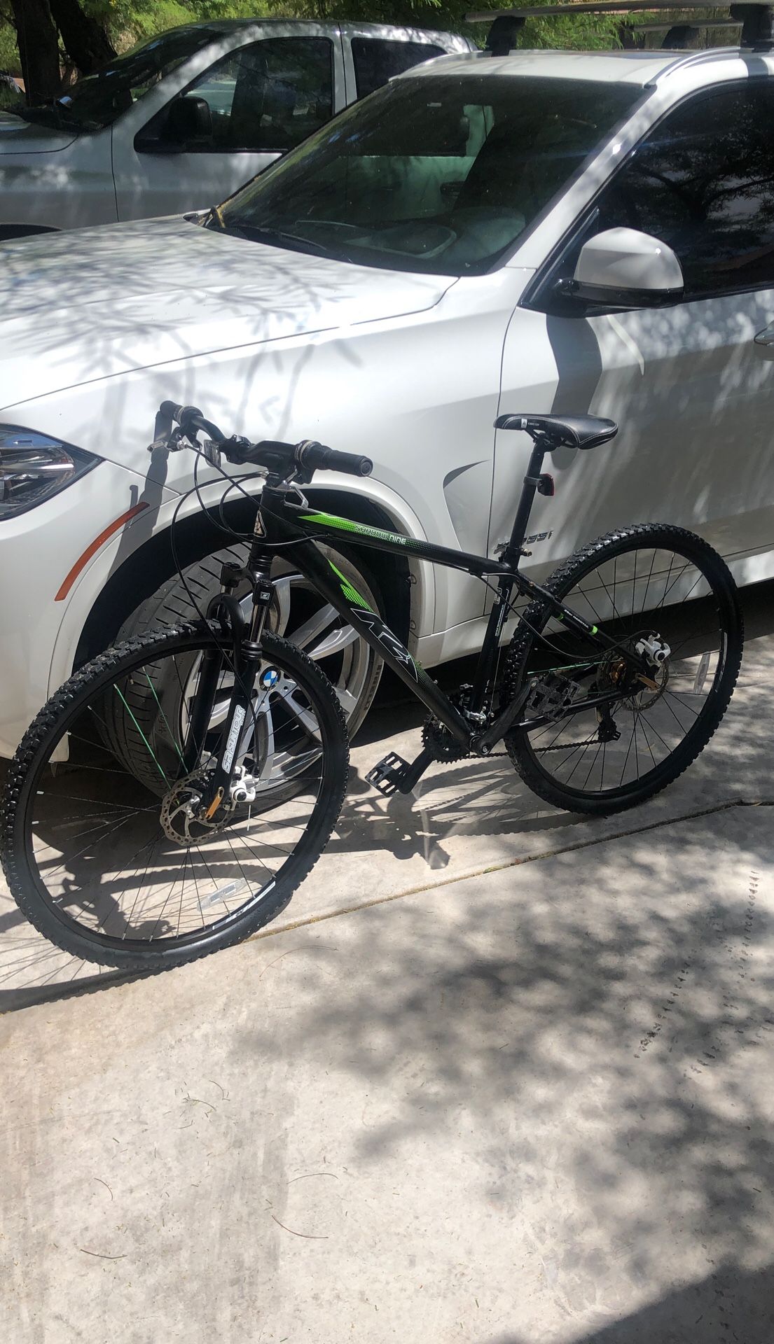 Mountain bike K2 shadow nine 21 gears for Sale in Las Vegas, NV - OfferUp