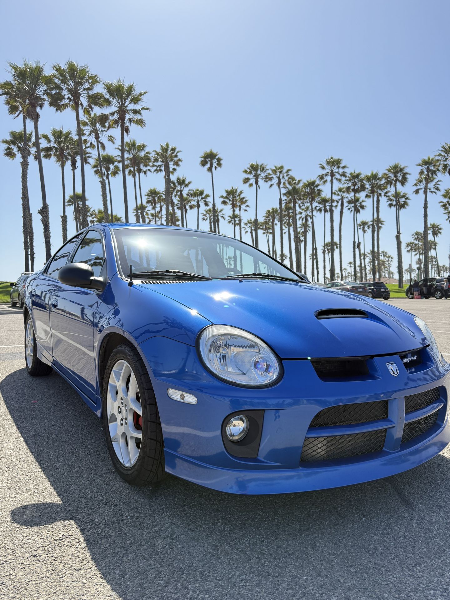 2004 Dodge Neon for Sale in Oxnard, CA - OfferUp