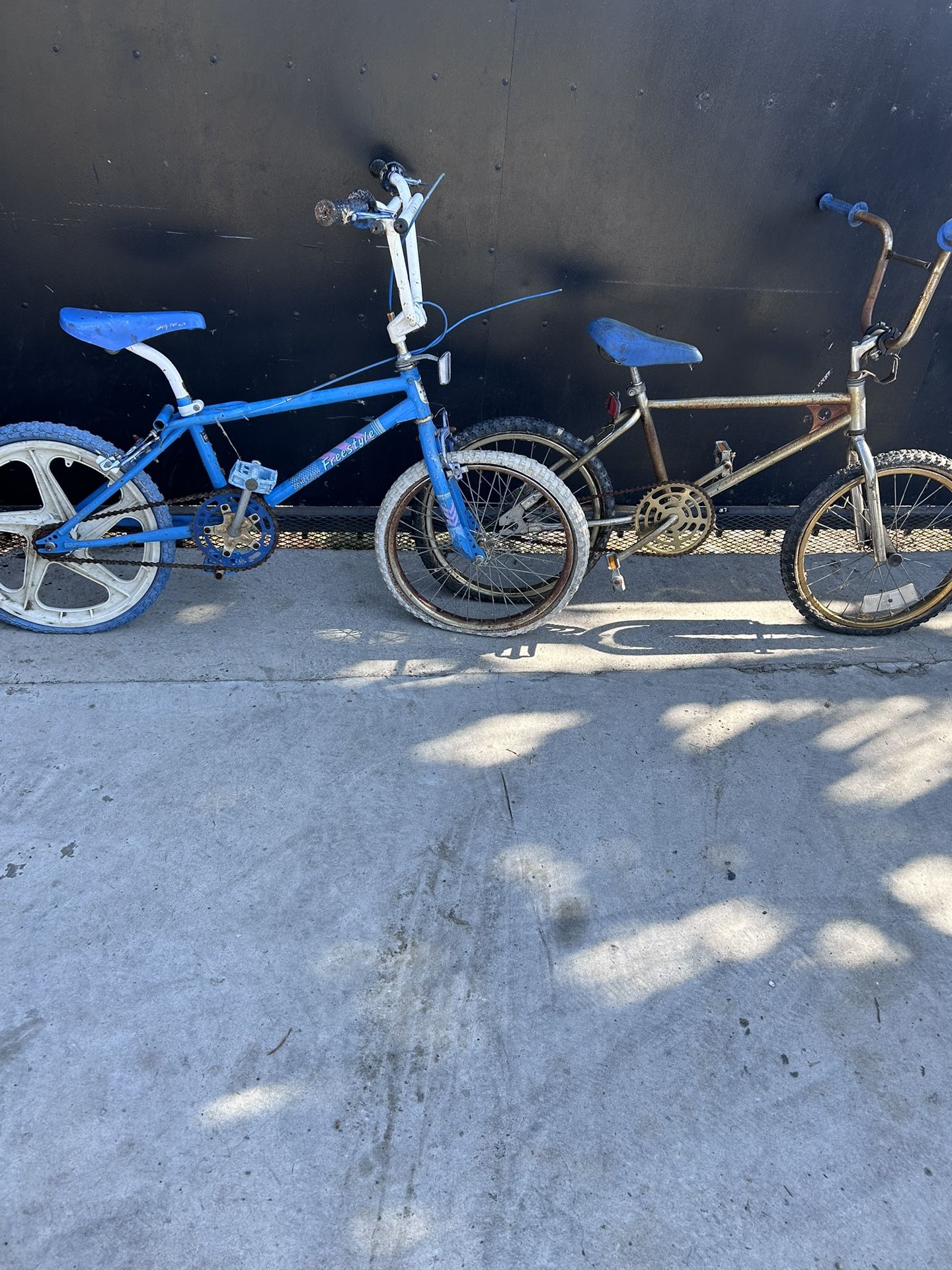 2 Vintage Bmx Bikes $350 For Both Bikes for Sale in Gardena, CA - OfferUp