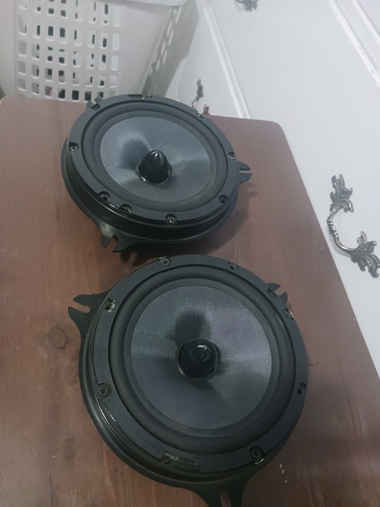 Speakers for Sale in Rialto, CA - OfferUp