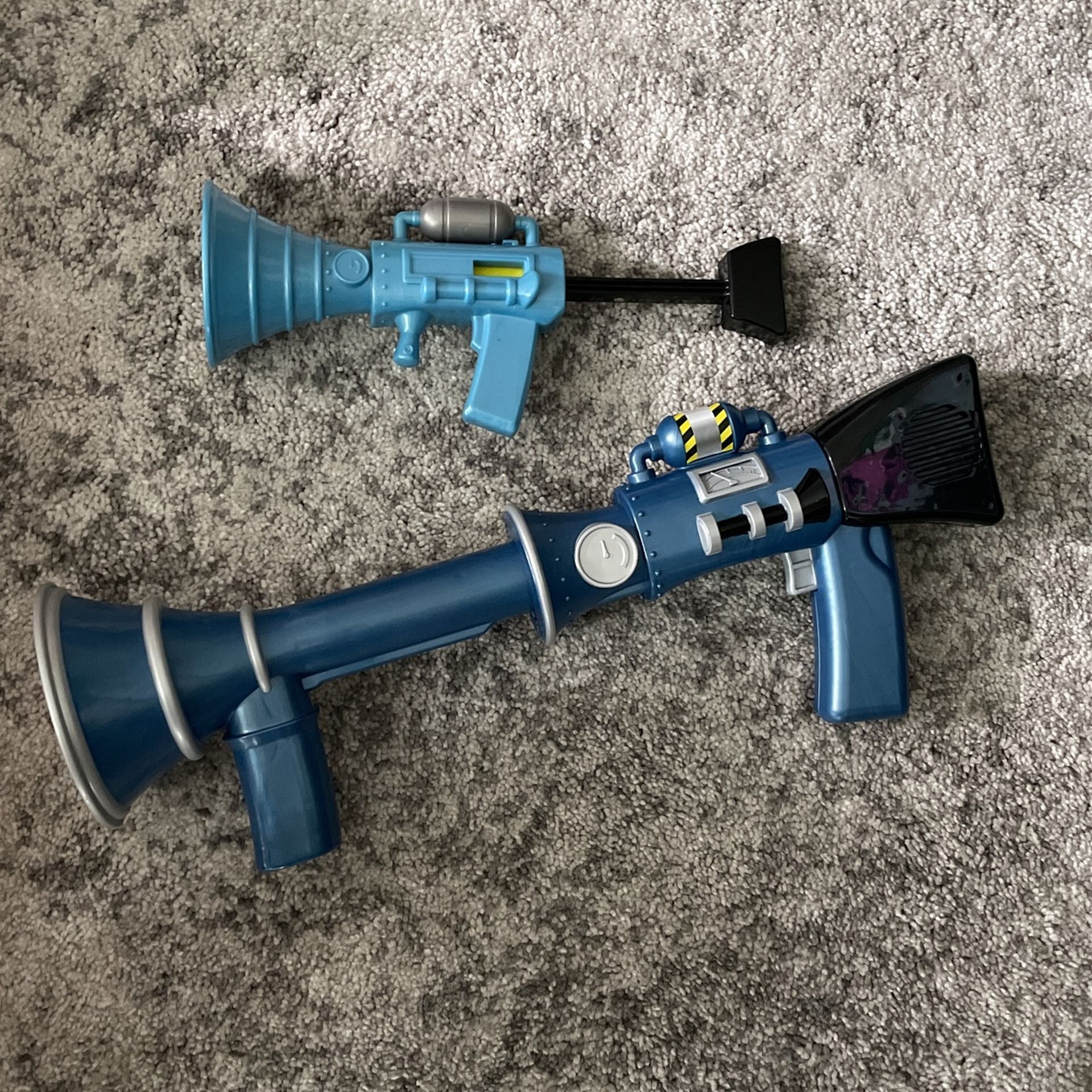 Small Minion With Fart Gun