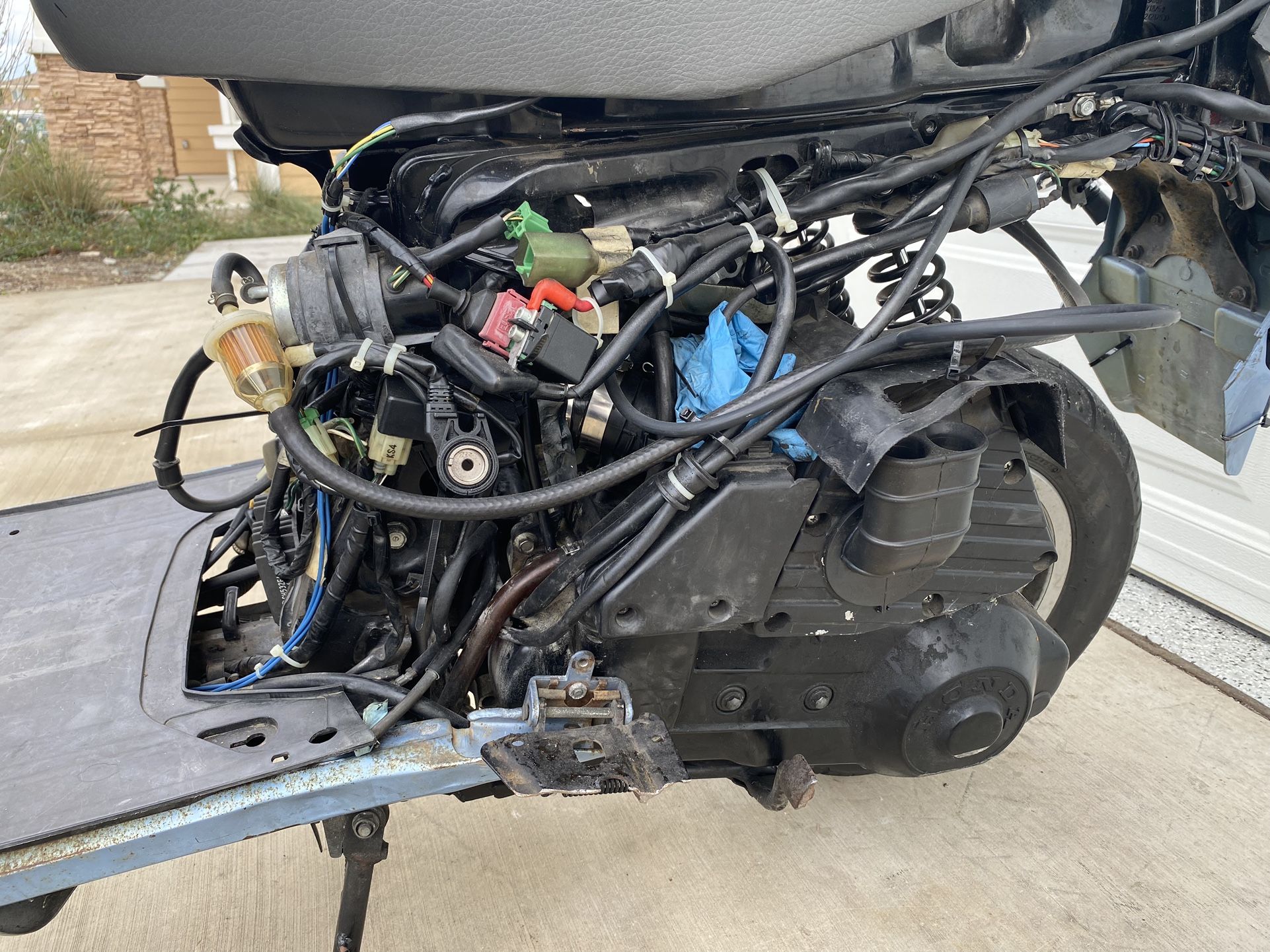 1986 Honda Elite w/ Helix 250cc Automatic CN250 Powertrain on CH150 for ...