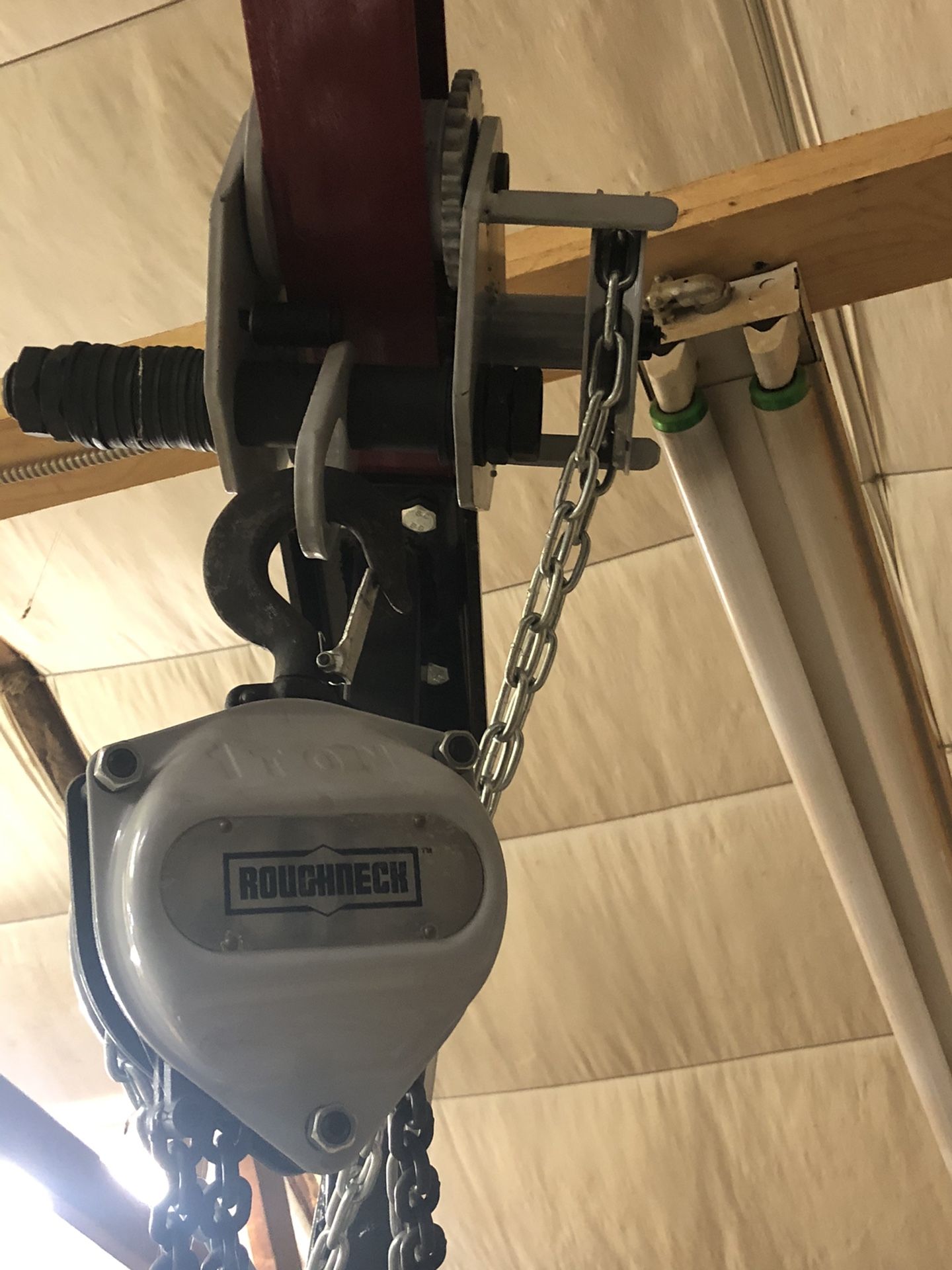 Gantry Adjustable Auto Engine Lift Crane , A frame engine hoist with ...