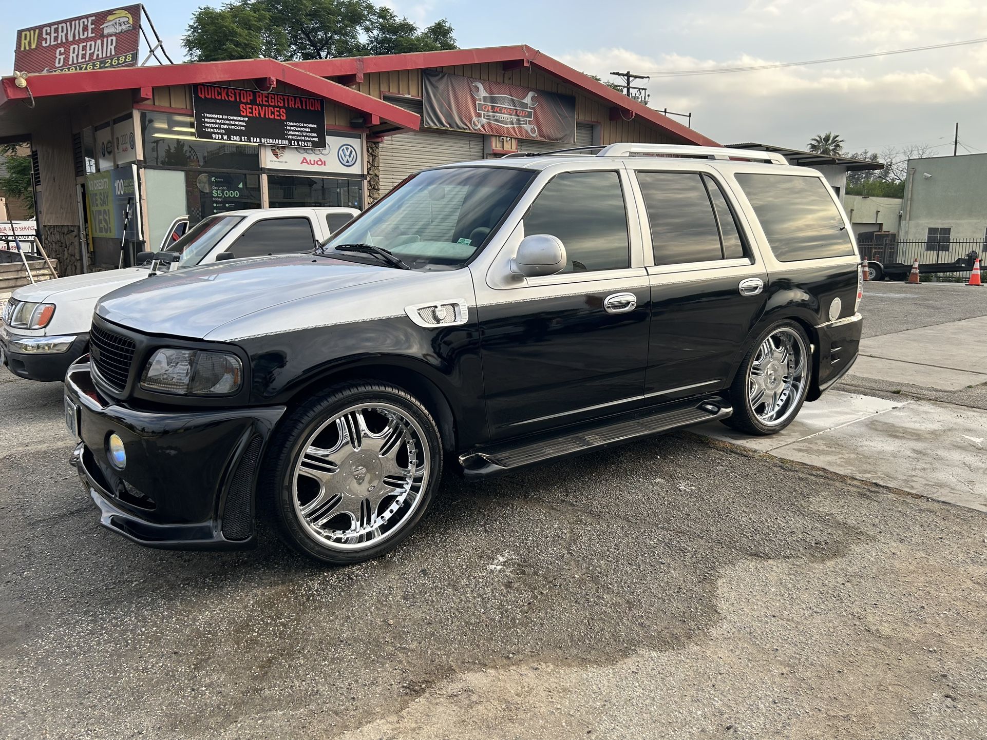 2001 Ford Expedition for Sale in Claremont, CA - OfferUp