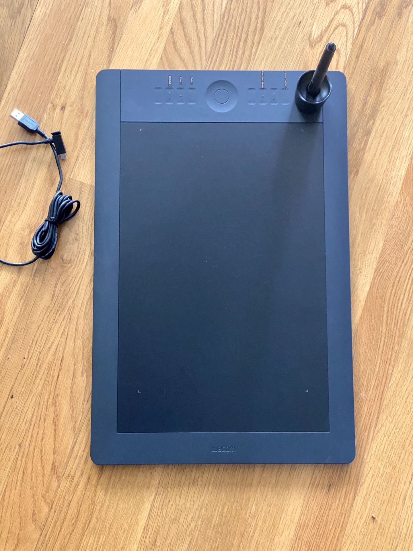 wacom intuos 5 tablet large pth-850 for Sale in Seattle, WA - OfferUp