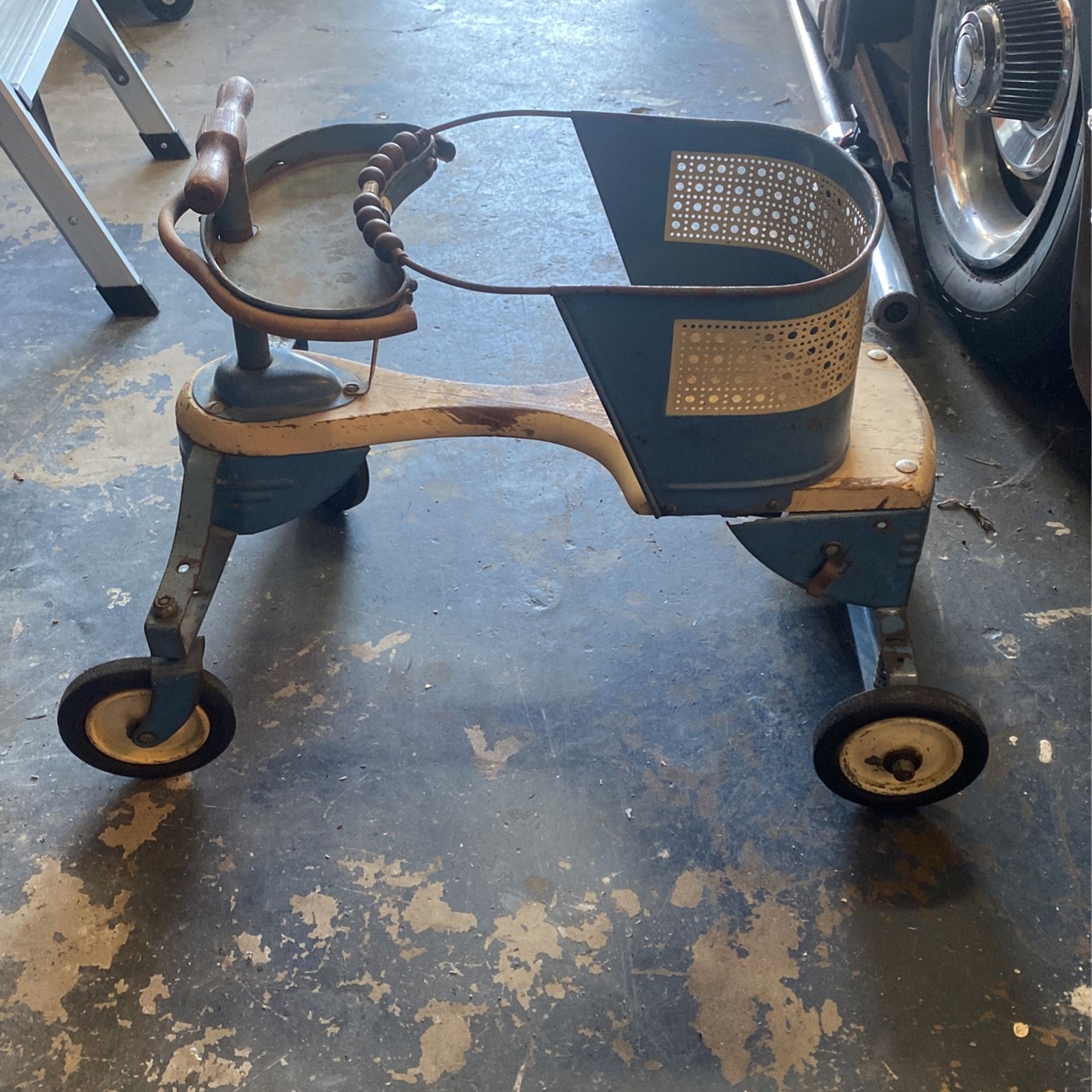 1940s Taylor Tot Vintage Walker for Sale in Huntington Beach, CA - OfferUp