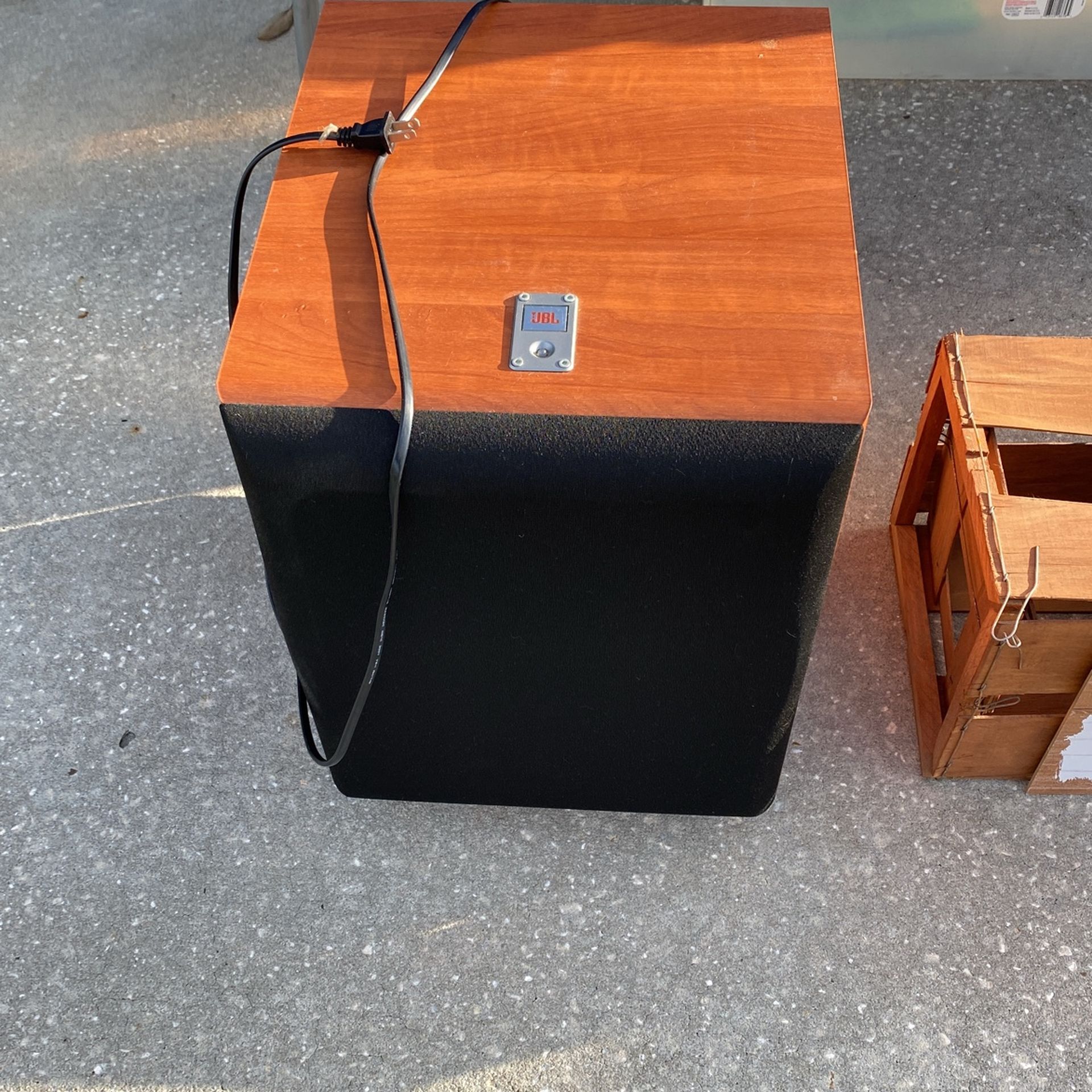 JBL Subwoofer E.250P for Sale in Tampa, FL - OfferUp