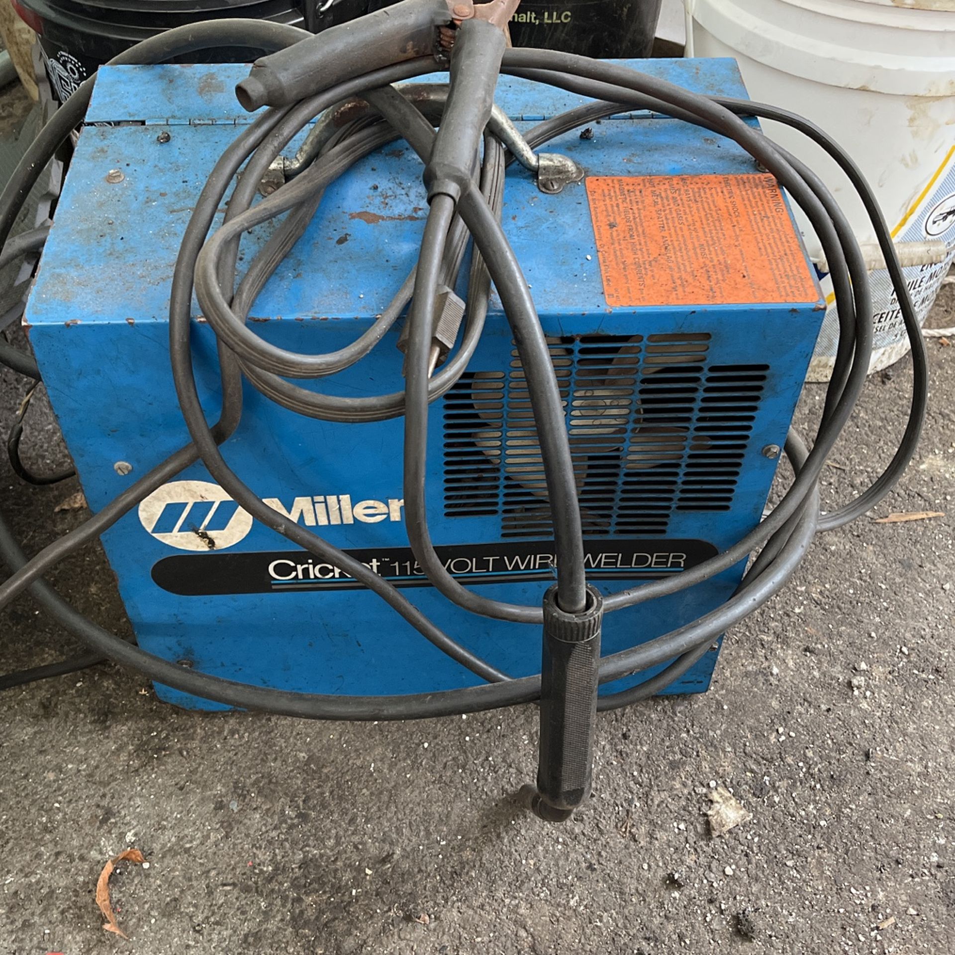 Miller Welder Cricket 115V for Sale in Providence, RI - OfferUp