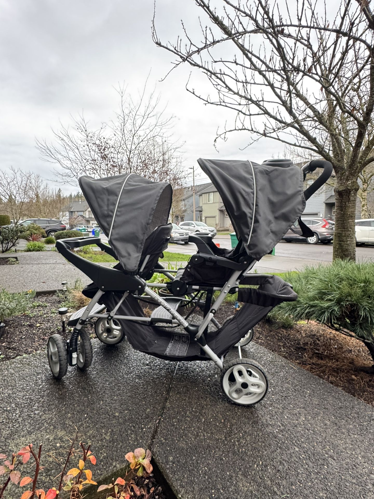 Double stroller for Sale in Portland, OR - OfferUp