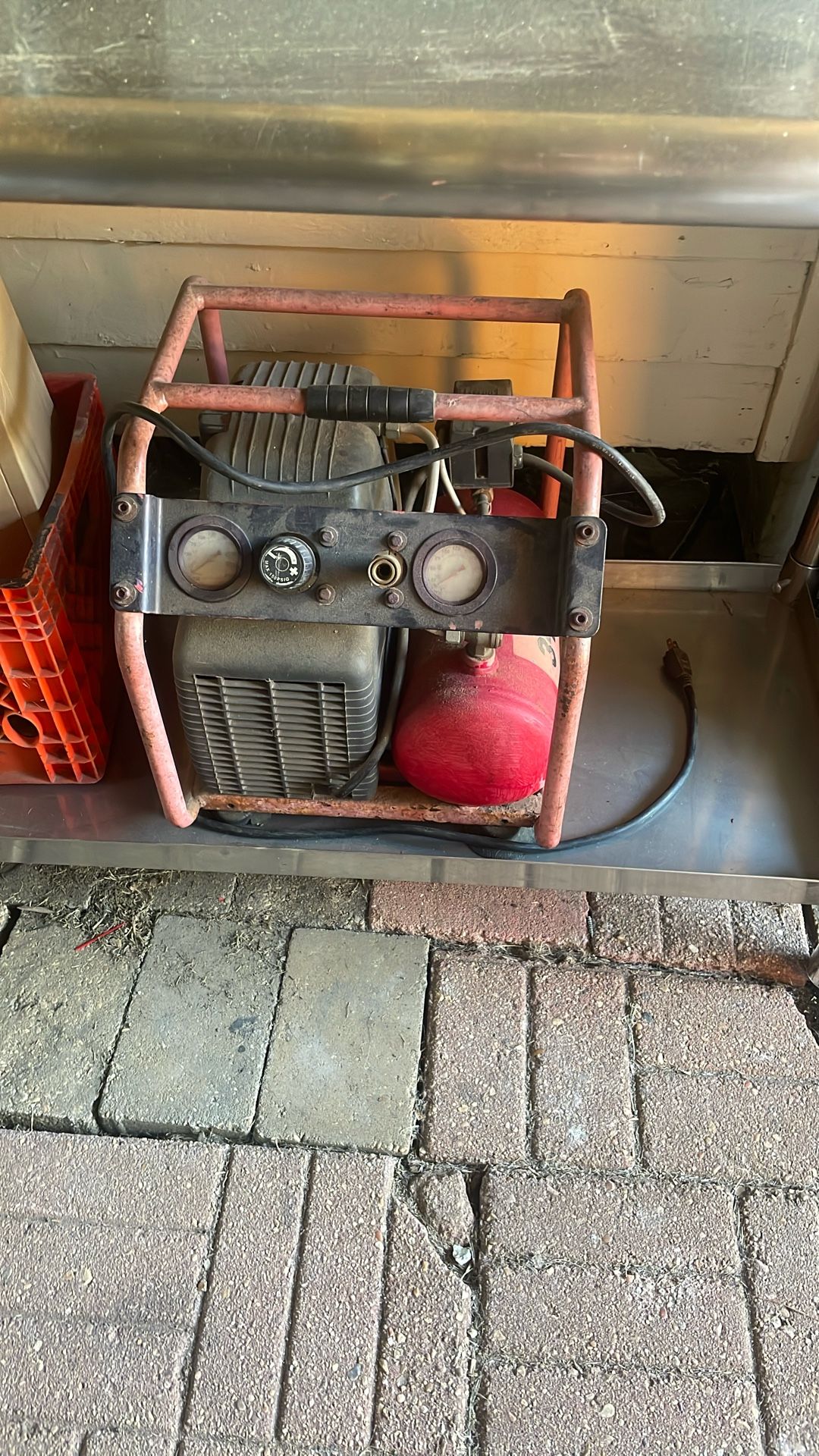Dual Gauge Air Compressor 3 Pro for Sale in Seattle, WA - OfferUp