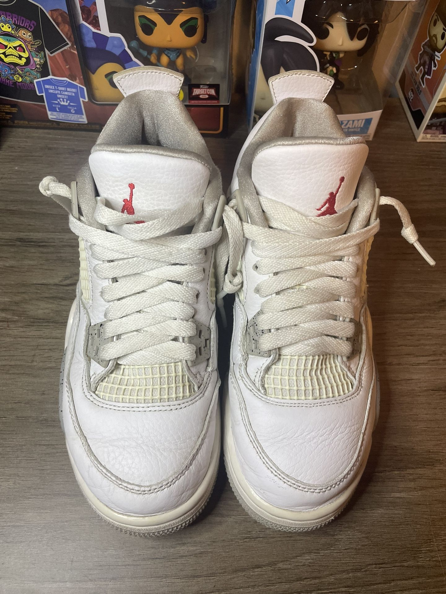 Nike Kids Jordan 4 White Oreo Cement Sz 4Y for Sale in Woonsocket, RI ...