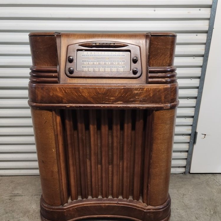 Philco Radio Console
