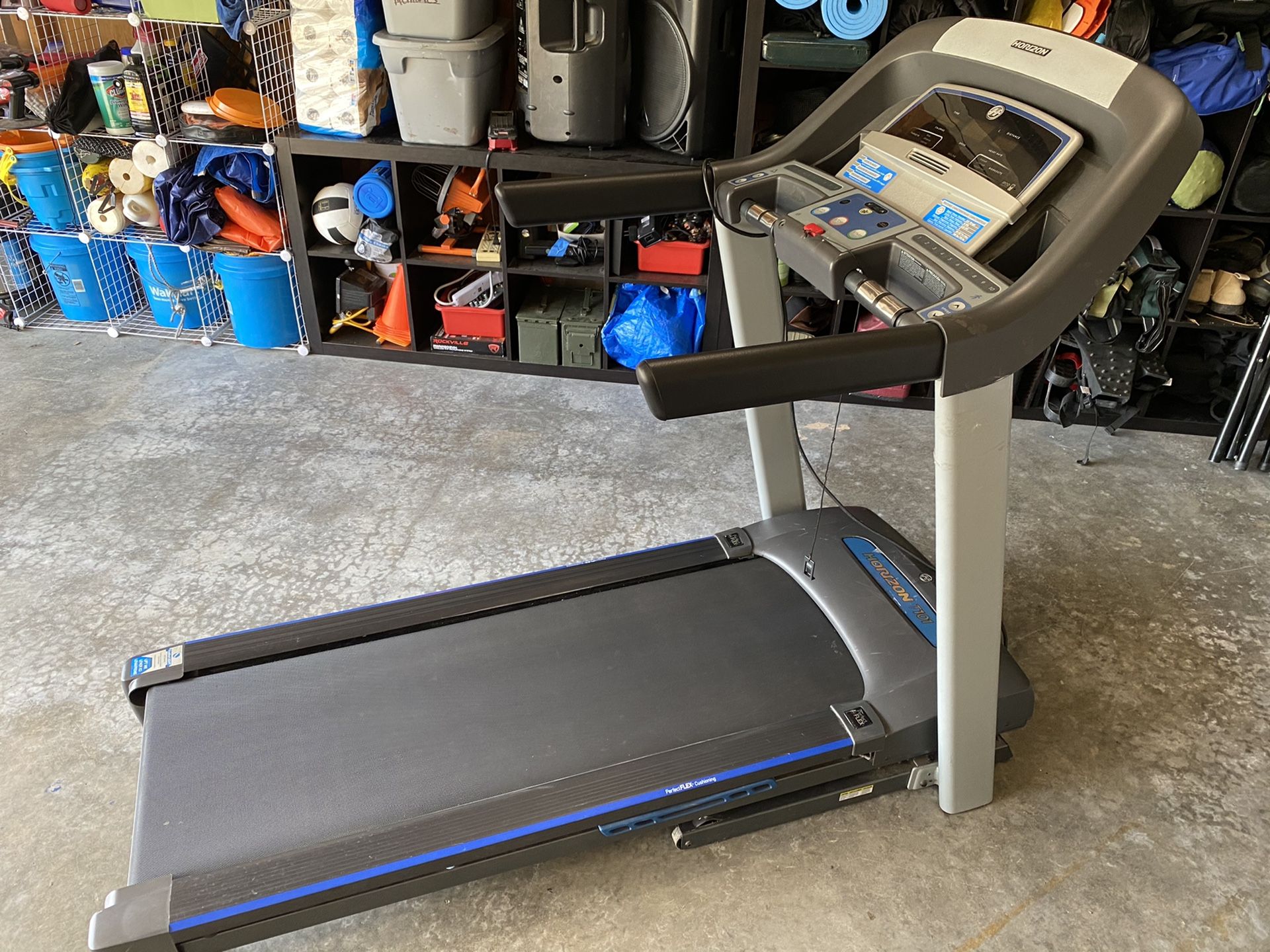 Treadmill - Horizon T101 for Sale in Puyallup, WA - OfferUp