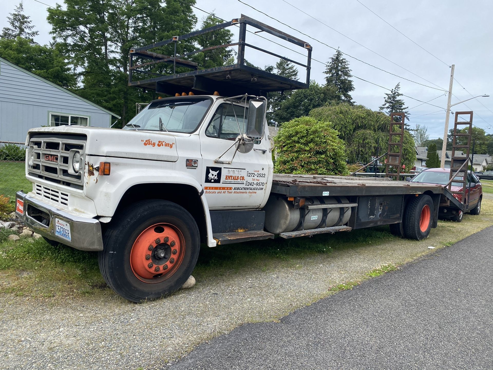 1989 GMC C7000 big rig flat bed tow truck for Sale in Lakewood, WA - OfferUp