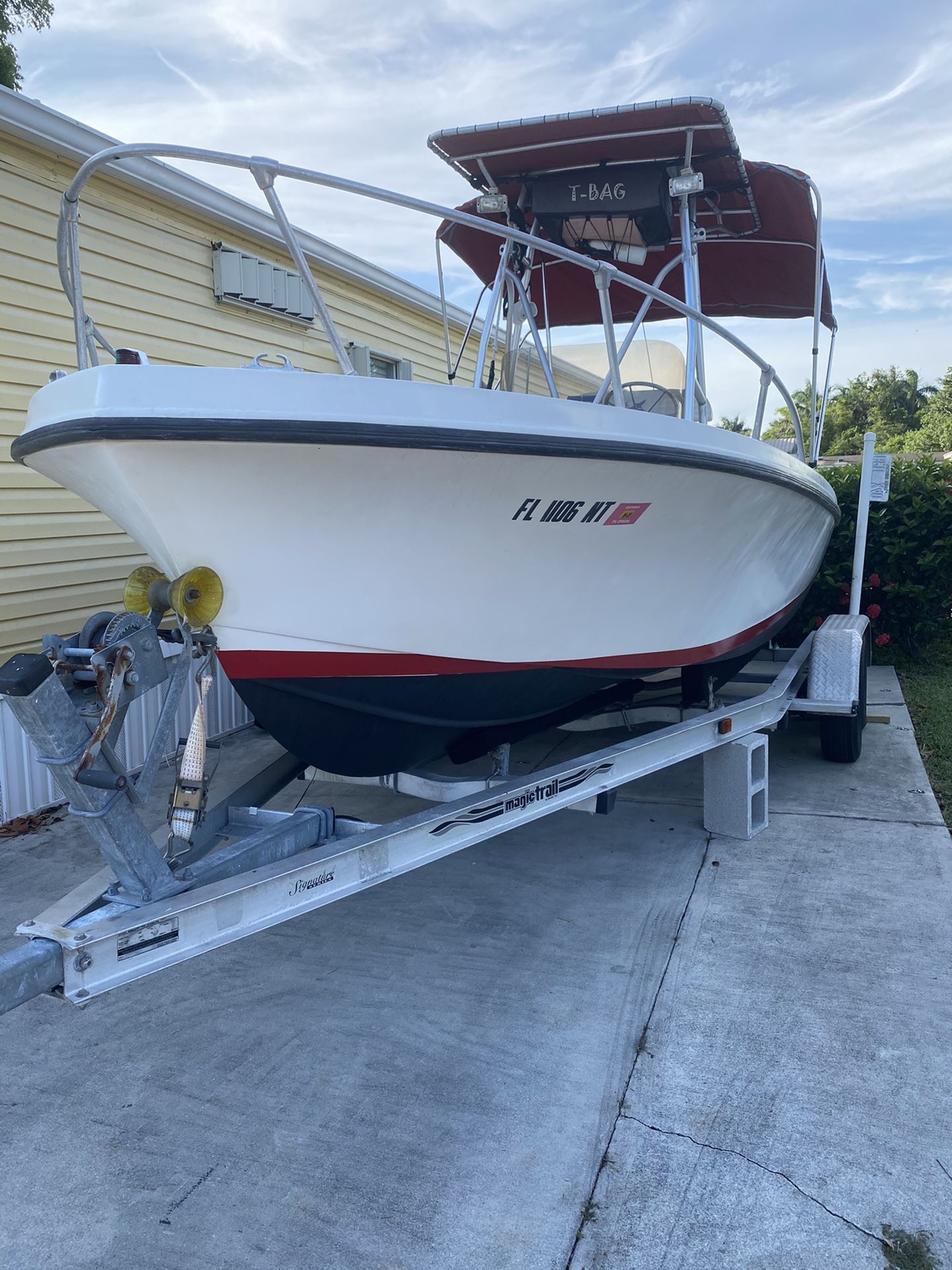 Mako 20 ft with twin 60 hp outboards for Sale in Homestead, FL - OfferUp