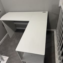 Computer desk offerup store