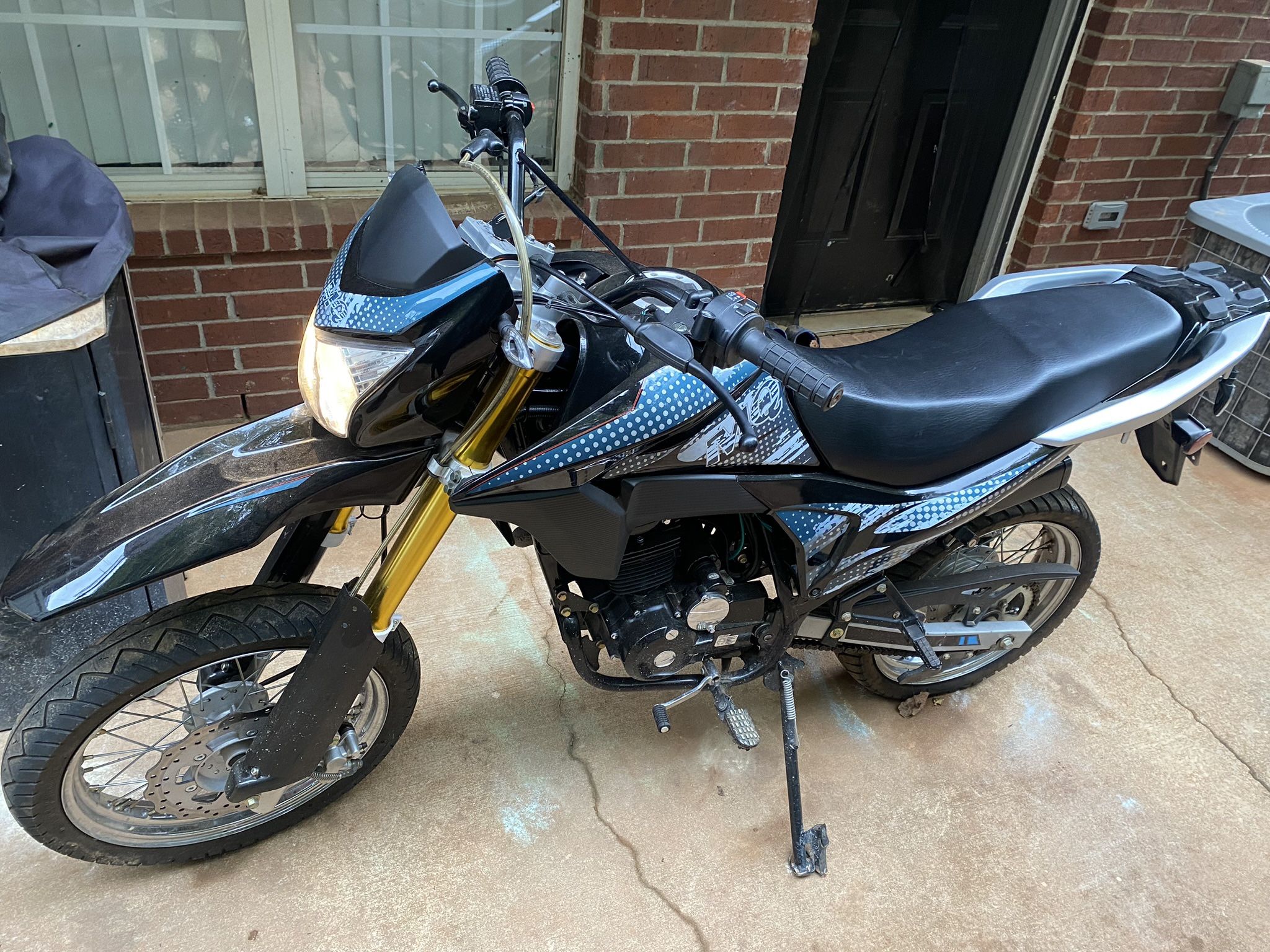 Hawk 250 for Sale in Jonesboro, GA - OfferUp