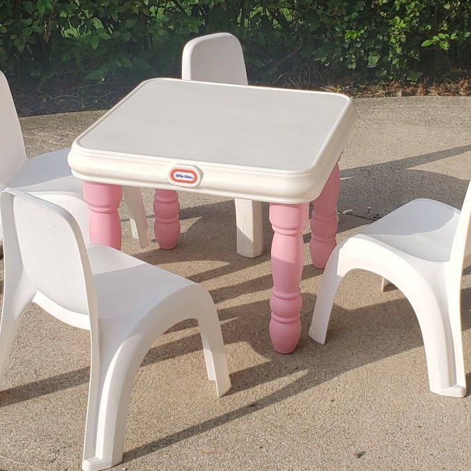 Pink Little Tikes Table