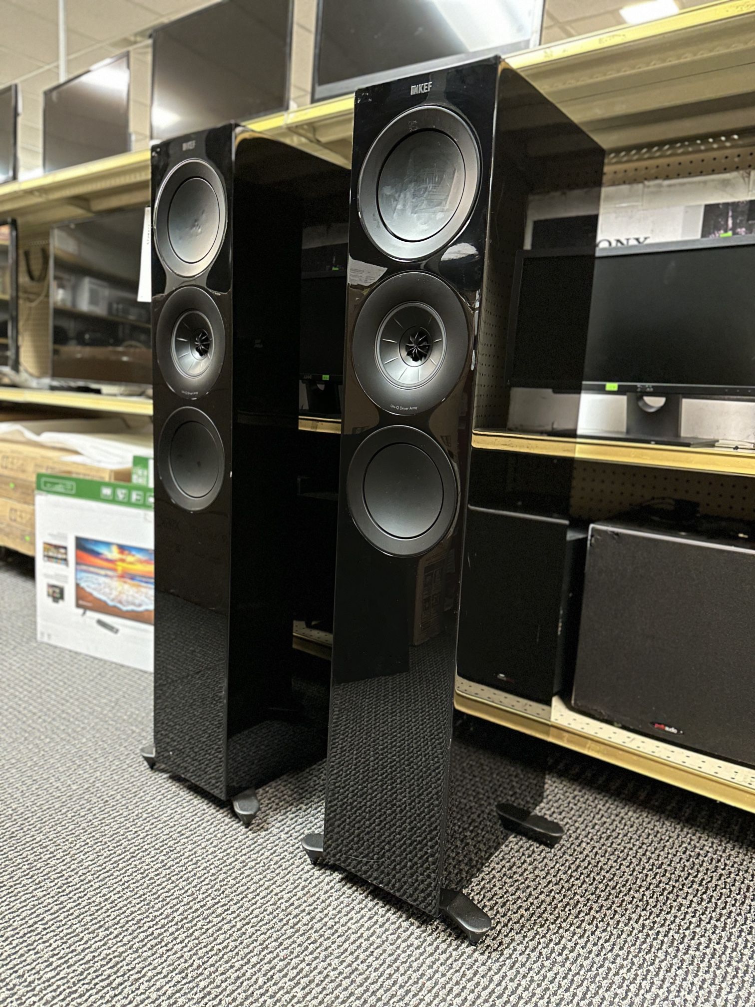 KEF R7 Meta Speakers (PAIR) for Sale in Norcross, GA - OfferUp