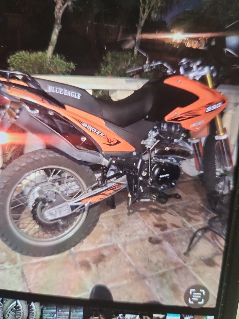 2018 Brozz 250 cc for Sale in Miami, FL - OfferUp