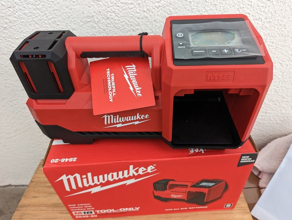 NEW Milwaukee M18 cordless tire inflator compressor for Sale in San ...