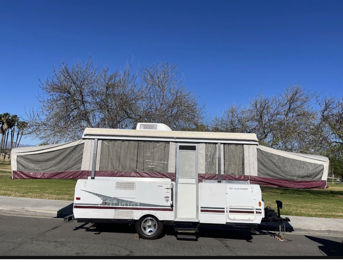 Pop Up Trailer for Sale in Orange, CA - OfferUp