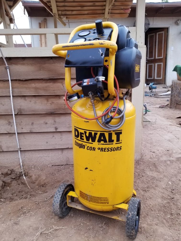 Dewalt stand up air compressor for Sale in Goodyear, AZ - OfferUp