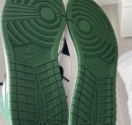 Jordan 1 Retro High Pine Green for Sale in Biscayne Park, FL - OfferUp