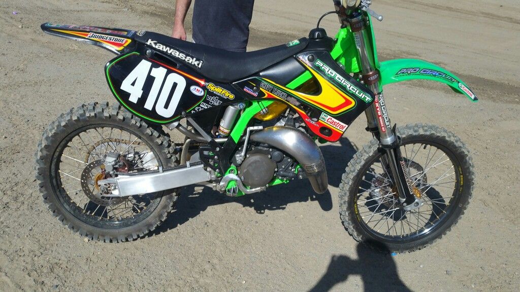 2001 kx125 pro circuit splitfire bike for Sale in Carlsbad, CA - OfferUp