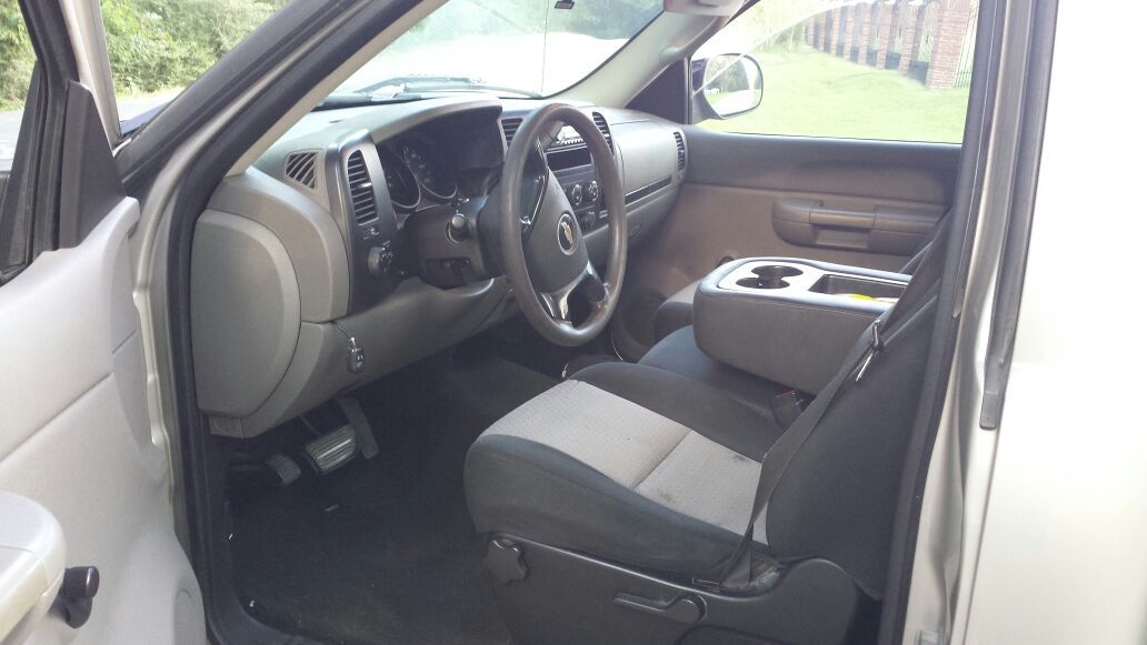 Chevy Silverado dropped lowered nnbs for Sale in Humble, TX - OfferUp