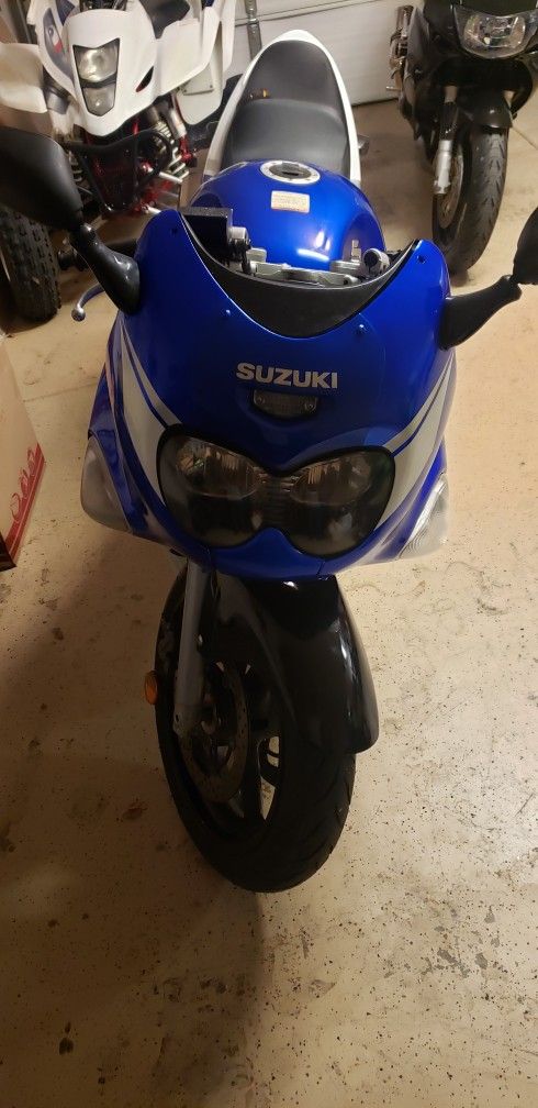 2006 Suzuki GSX600F Katana for Sale in Mesa, AZ - OfferUp