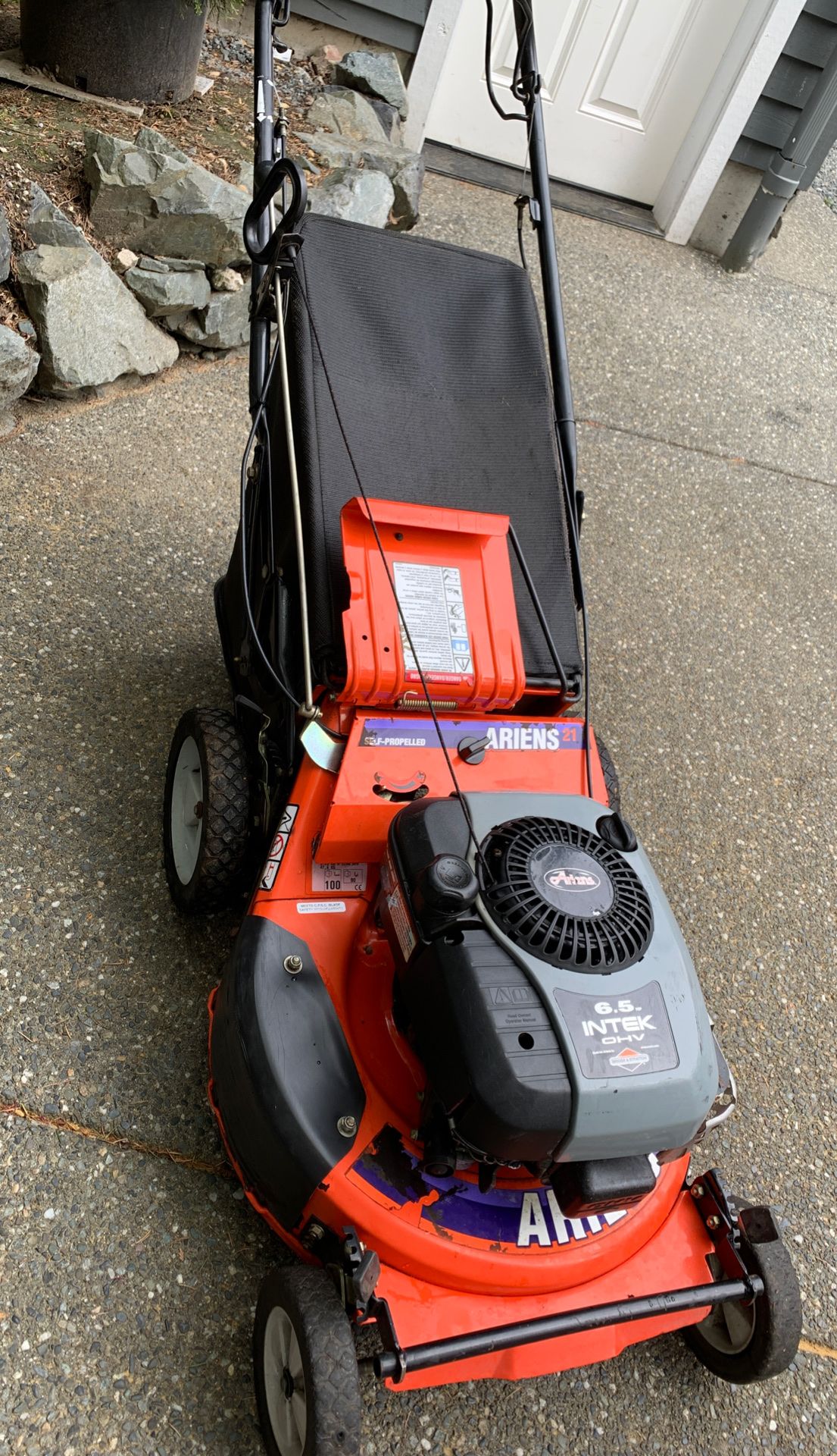 Ariens 21 inch Lawn mower for Sale in Lynnwood, WA - OfferUp