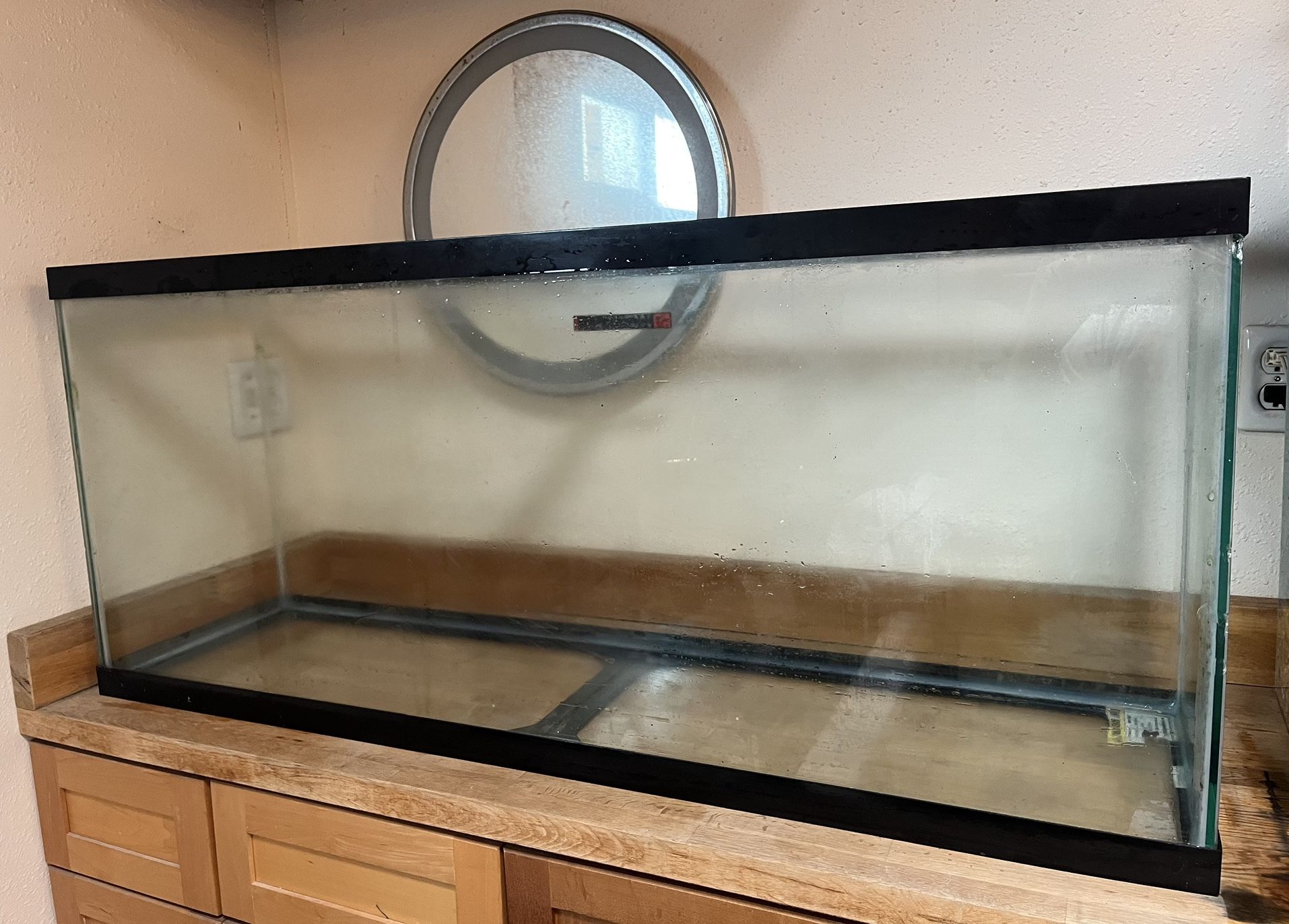 55 Gallon Glass Aquarium Tank for Sale in San Diego, CA - OfferUp