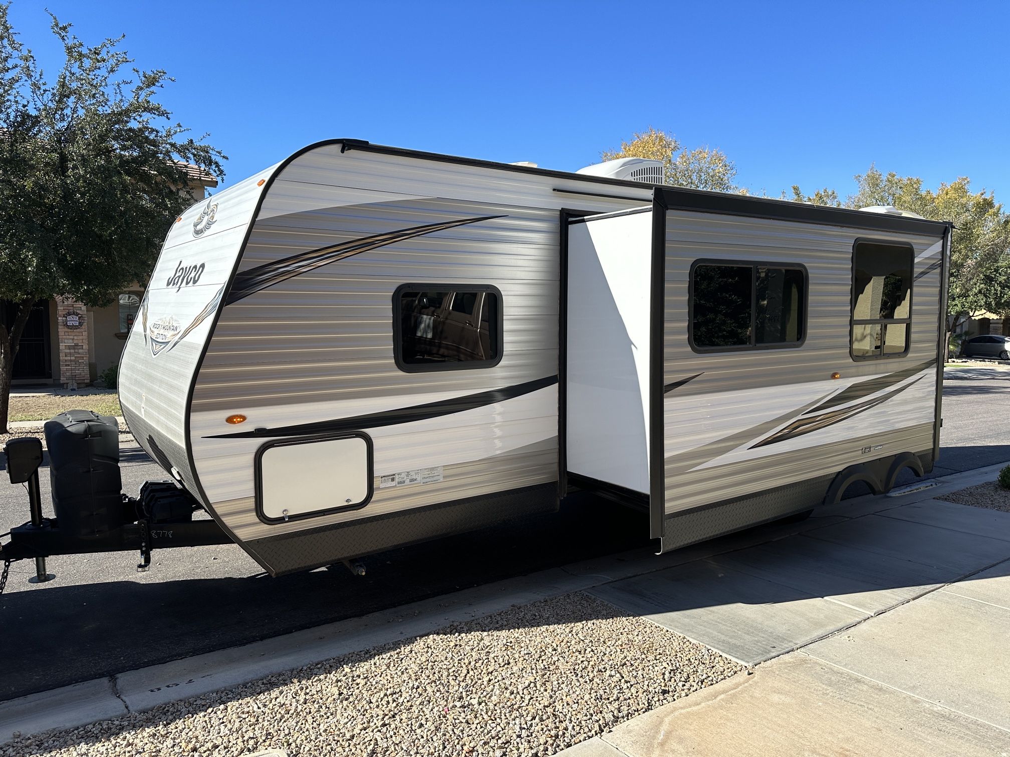 2019 Jayco Jayflight for Sale in Gilbert, AZ - OfferUp