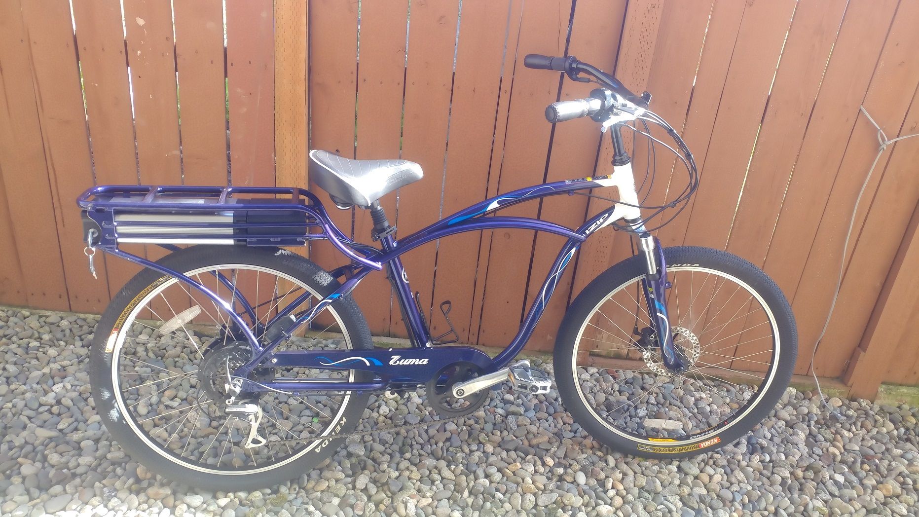 IZIP E3 Zuma Electric Bike for Sale in Seattle, WA - OfferUp