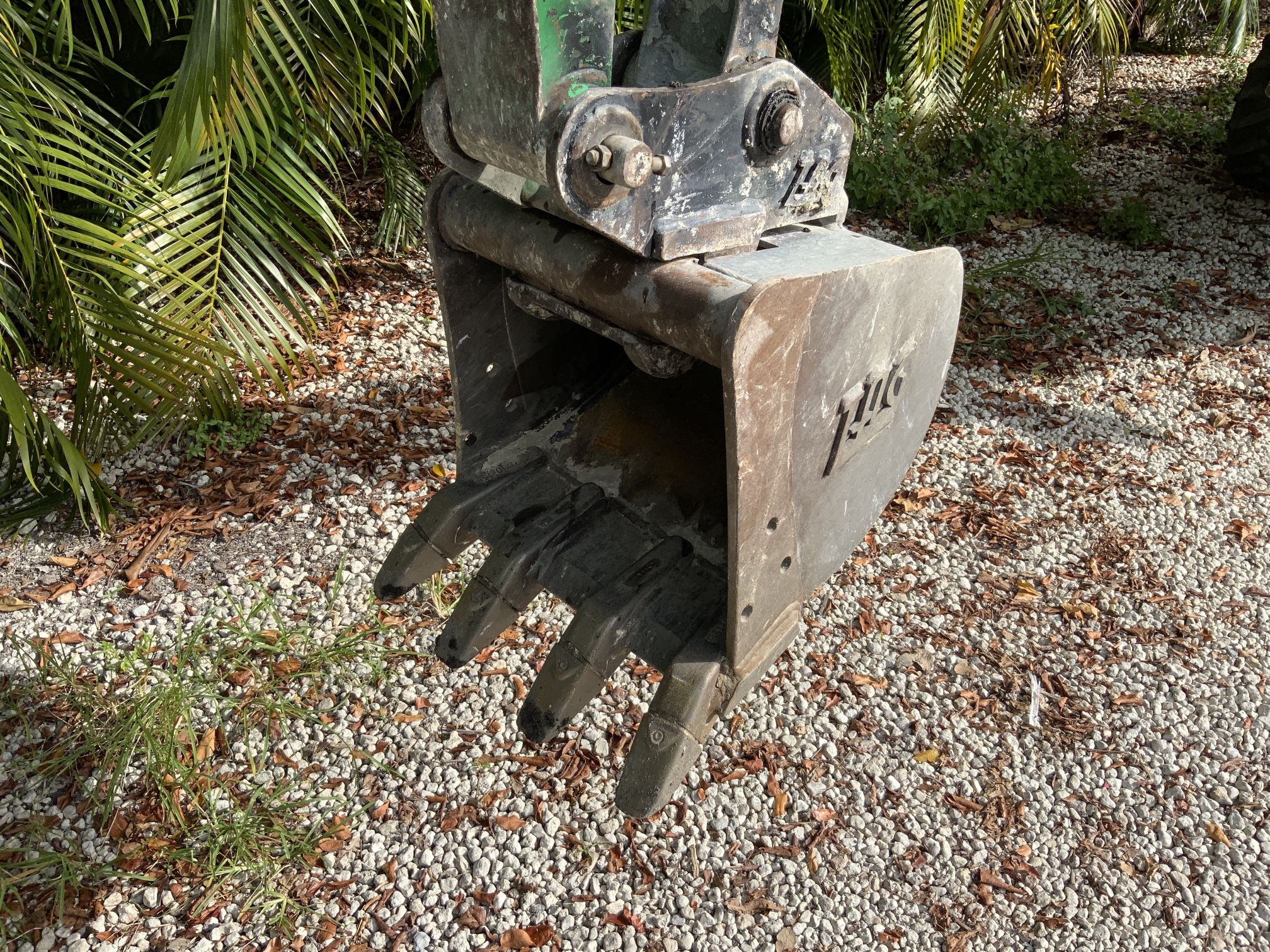 2015 Bobcat E26GM Mini Excavator 6000 Lbs Zero Turn for Sale in Miami ...