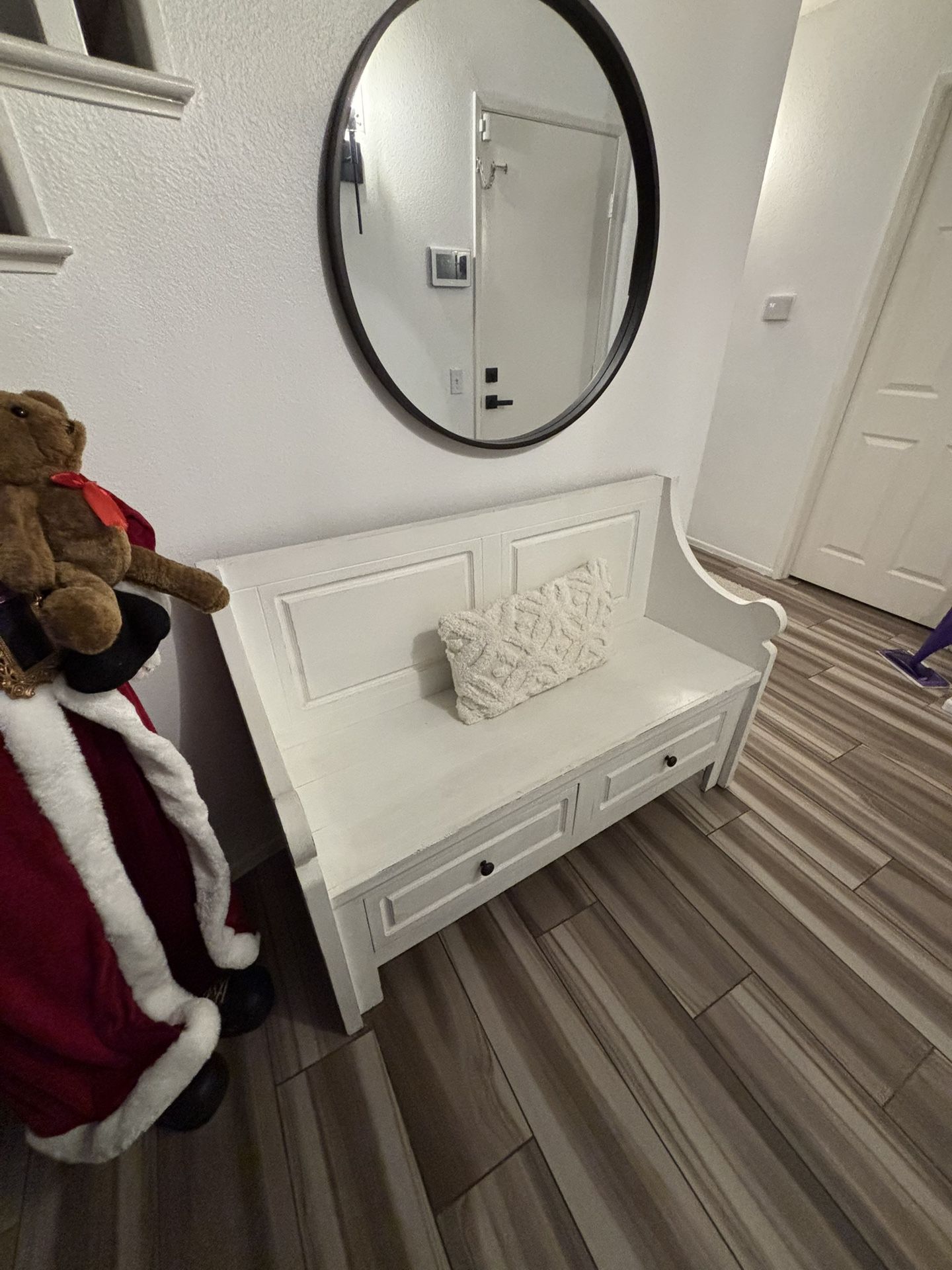 Farmhouse White Bench for Sale in Riverside, CA - OfferUp