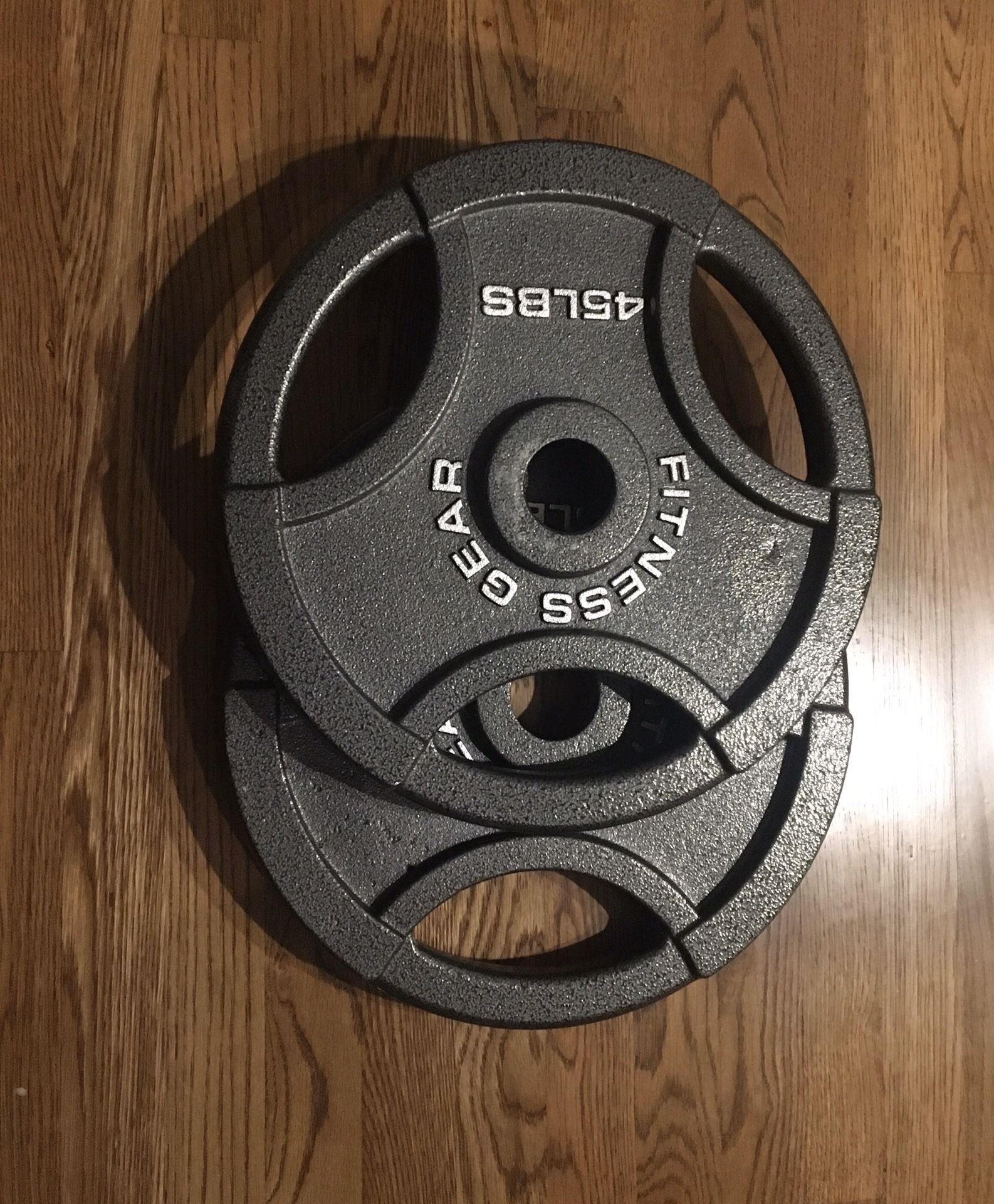 2x45 lbs Olympic style weight plates —> set of 45 lbs —> 90 lbs total ...