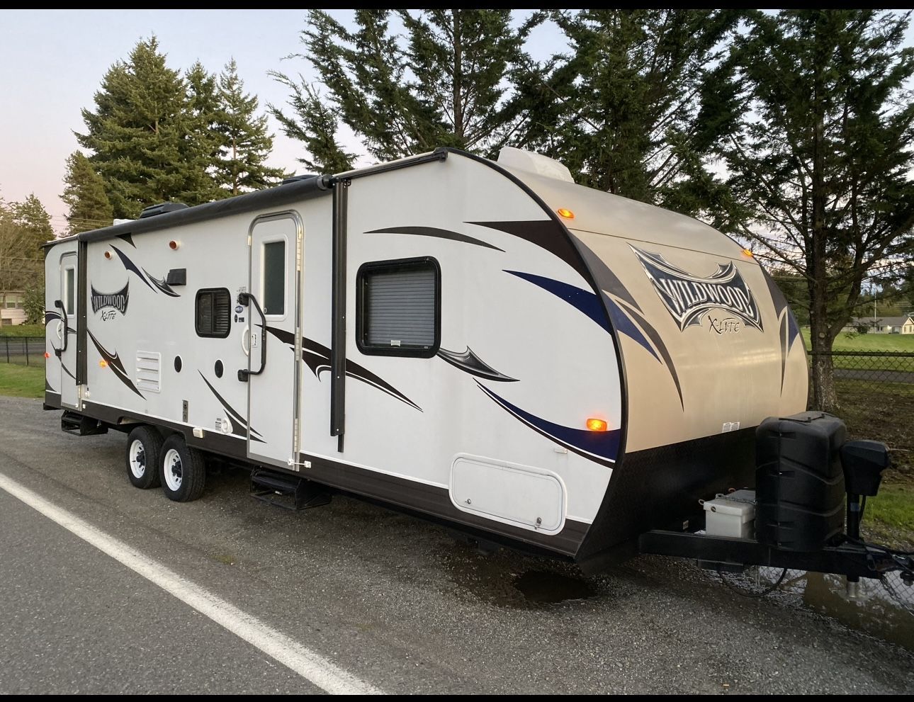 2015 Wildwood Hyper Lite Travel Trailer for Sale in Federal Way, WA ...
