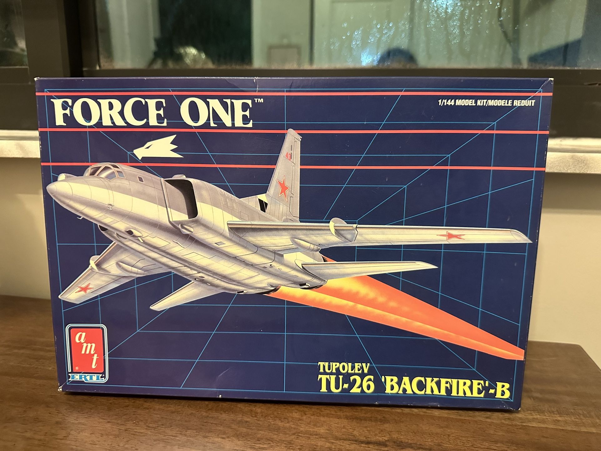 Vintage Model Airplane Kit | AMT Ertl Tupolev TU-26 “Backfire-B” | 1: ...