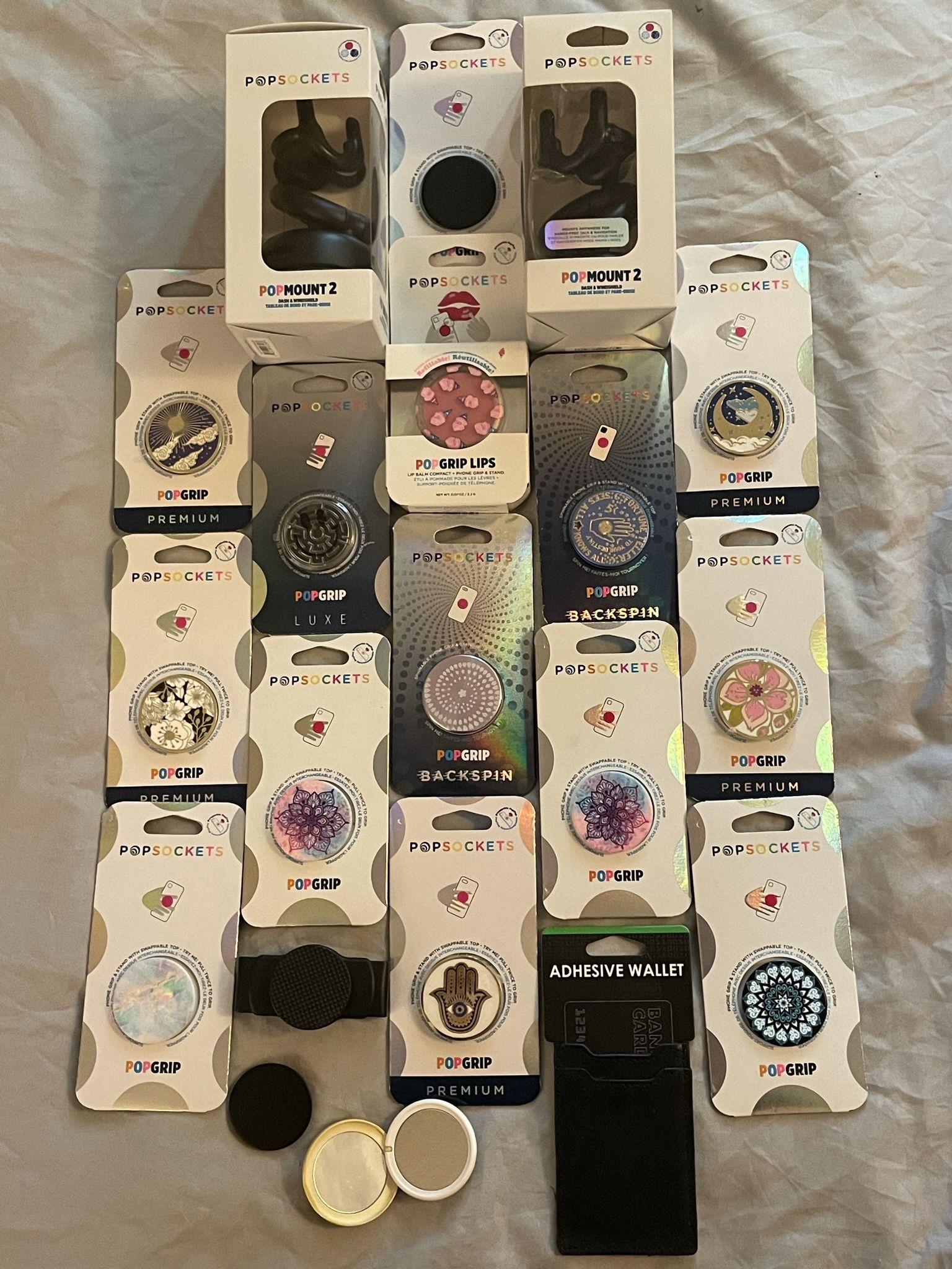 Pop Sockets (prices are set in the description) for Sale in Portland ...
